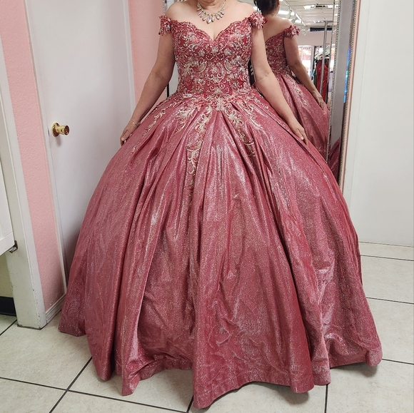 Leonia Lee | Dresses | Salmon Off Shoulder Shimmer Ball Gown Size Xl ...